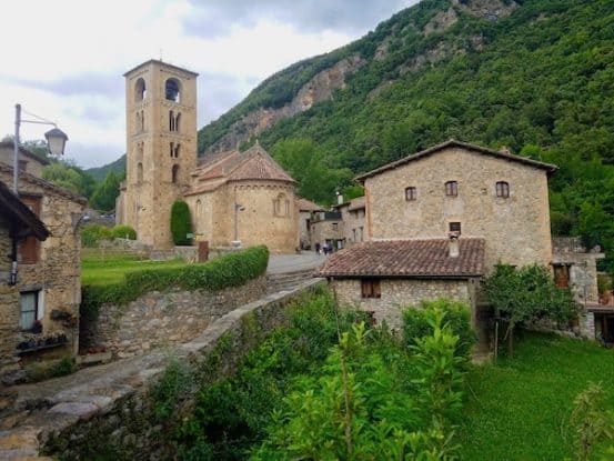 Beget, Spain: A Complete Guide to a Tiny Medieval Village - Latitude 41