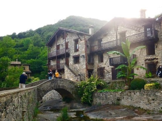 Beget, Spain: A Complete Guide to a Tiny Medieval Village - Latitude 41